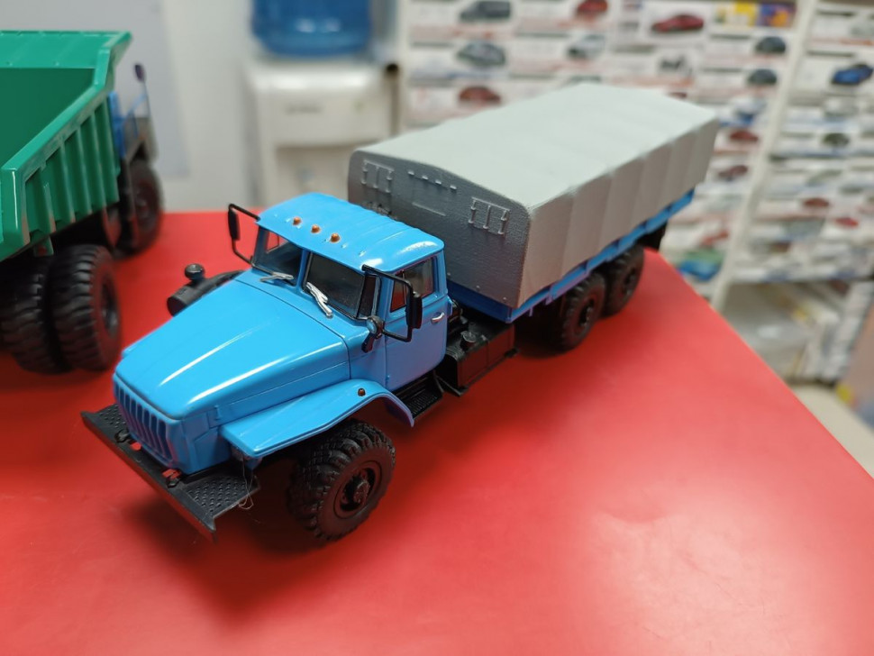 УРАЛ-4320-0911 1:43 Автоистория