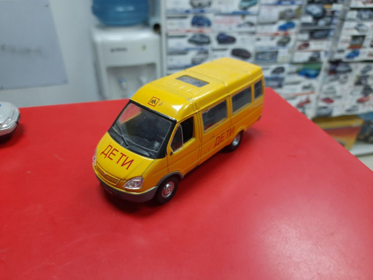 Брак. ГАЗ-322121 «Газель» Дети 1:43 Deagostini