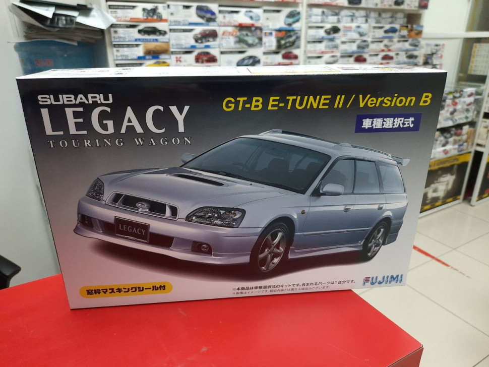 FU03931 Subaru Legacy Touring Wagon GT-B 1:24 Fujimi